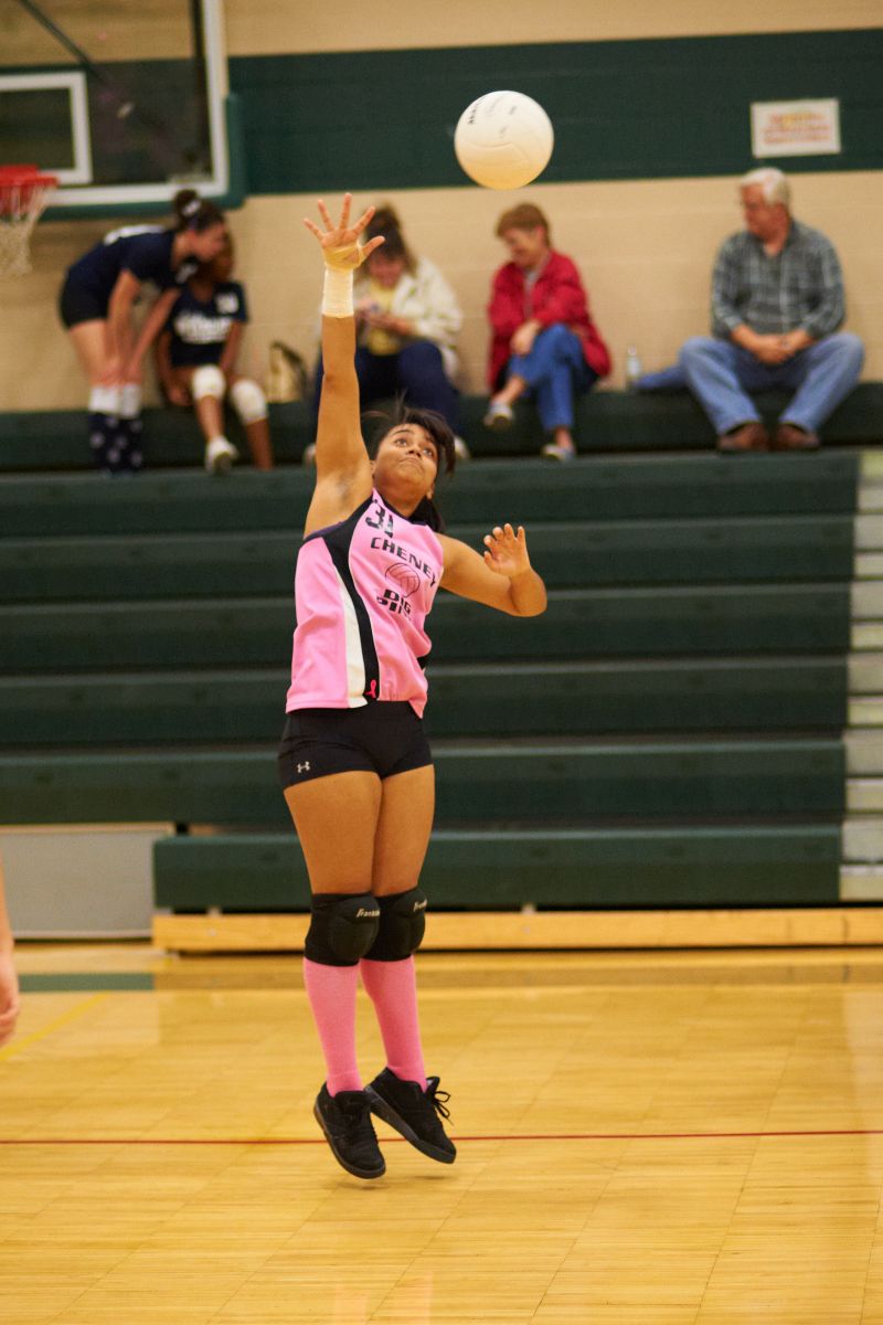 Girls Volleyball - Howell Cheney Technical High School