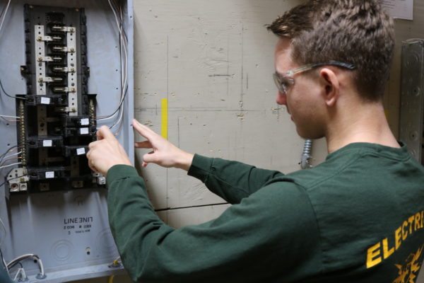 Homepage - Howell Cheney Technical High School